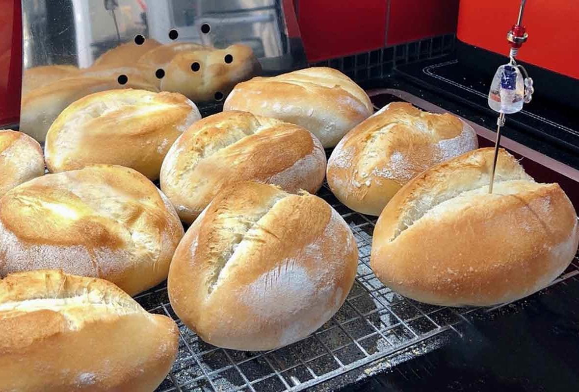 Papo Secos ~ Portuguese Rolls – Leite's Culinaria