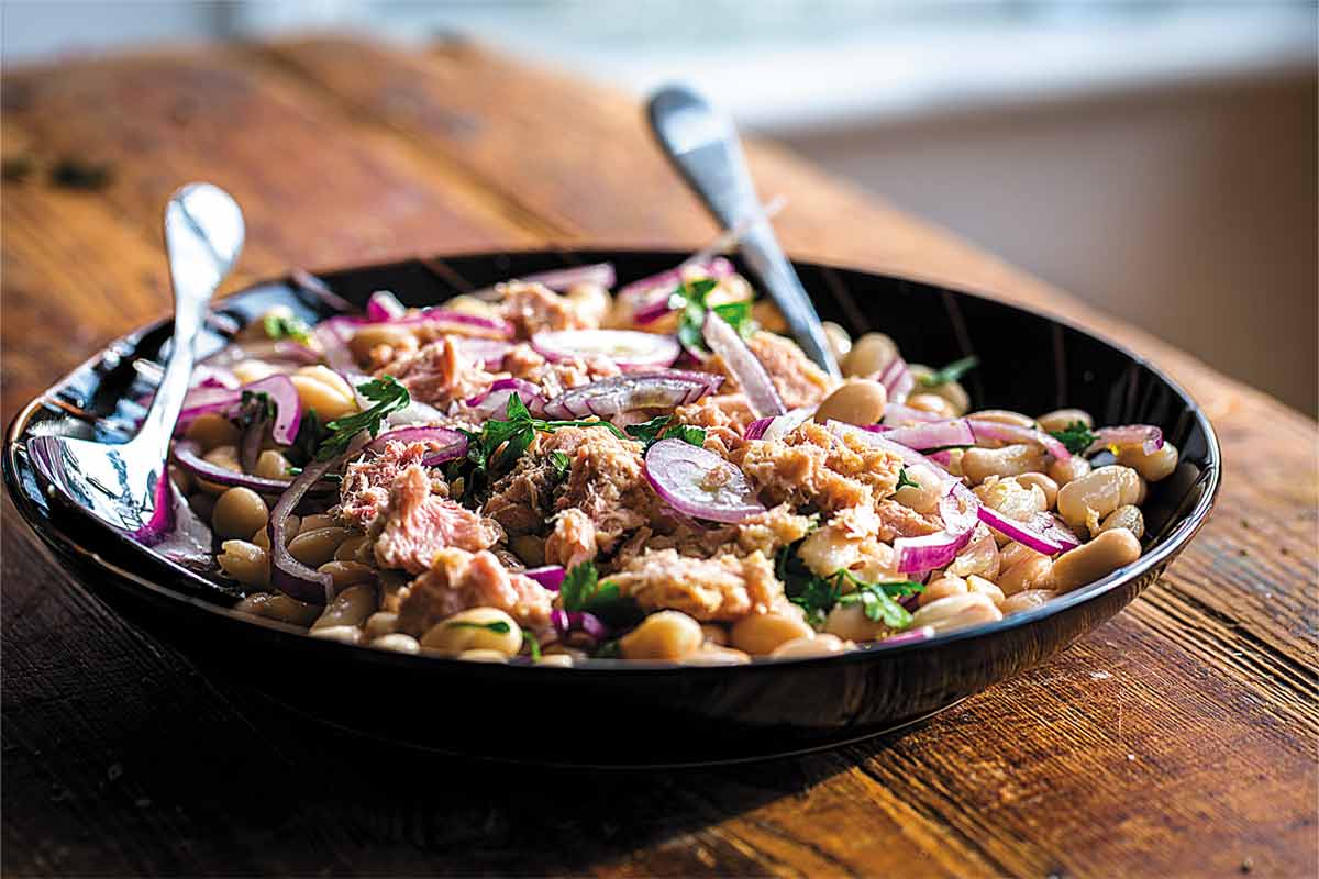 Tuna Salad with White Beans – Leite's Culinaria