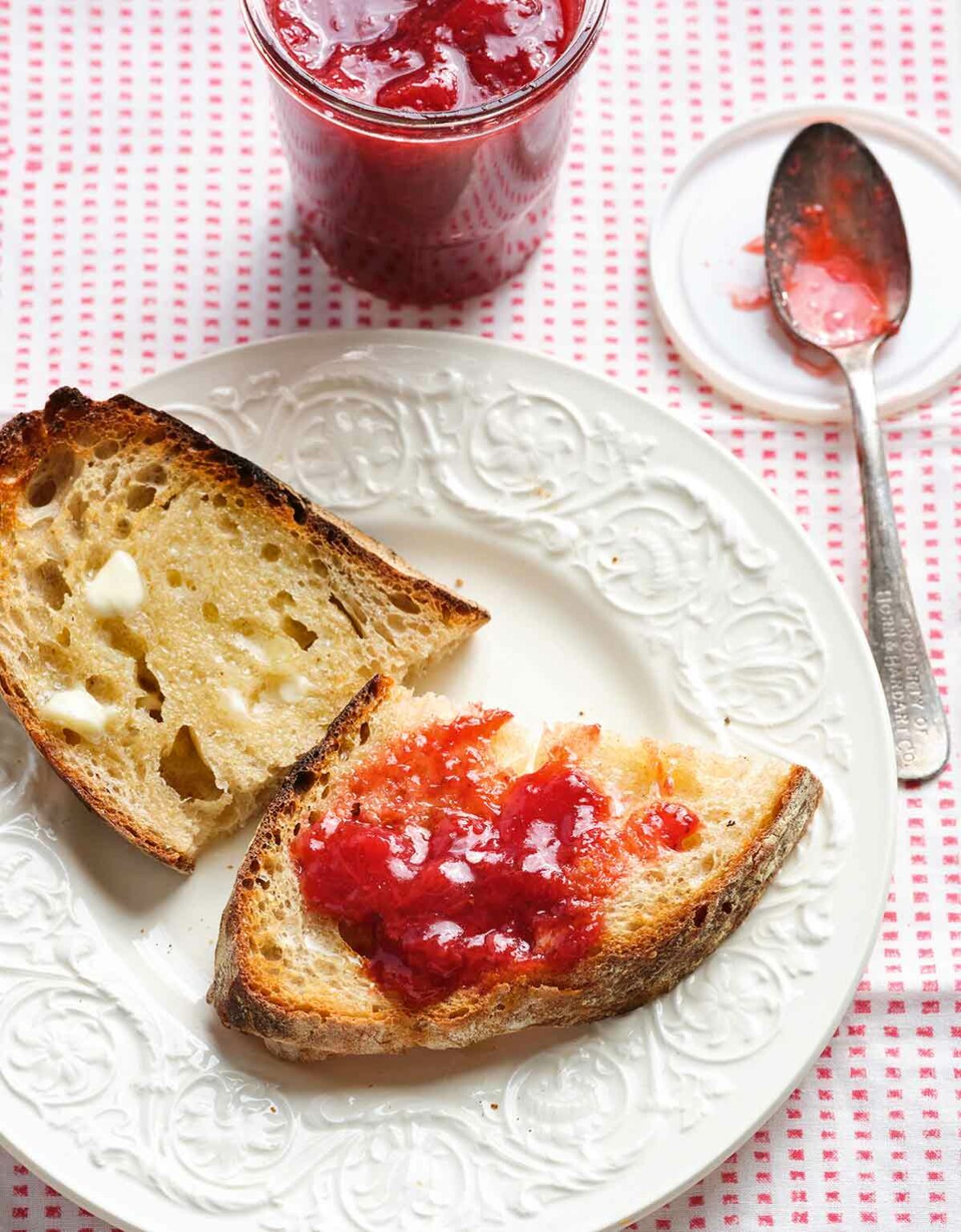 Honoring Queen Elizabeth with her Favorite Foods – Leite's Culinaria