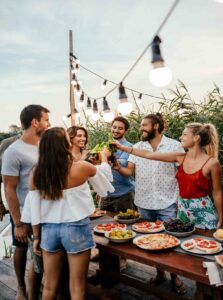10 Rules to Being the Best Weekend Guest Ever – Leite's Culinaria
