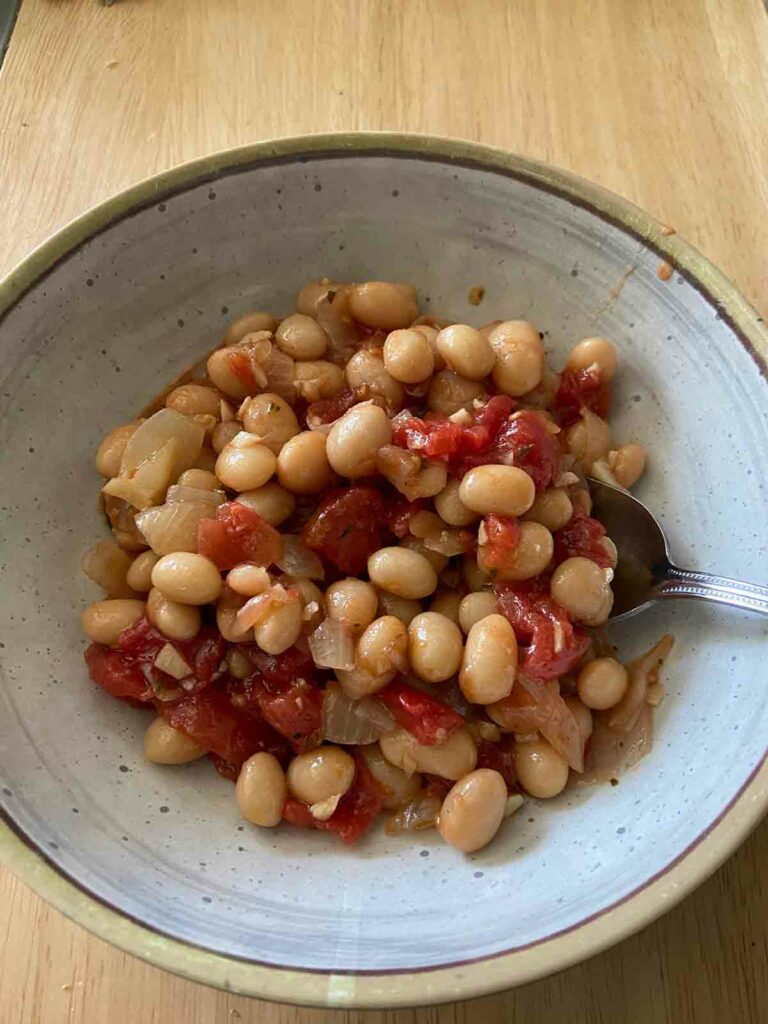 White Bean Stew with Tomatoes and Rosemary – Leite's Culinaria