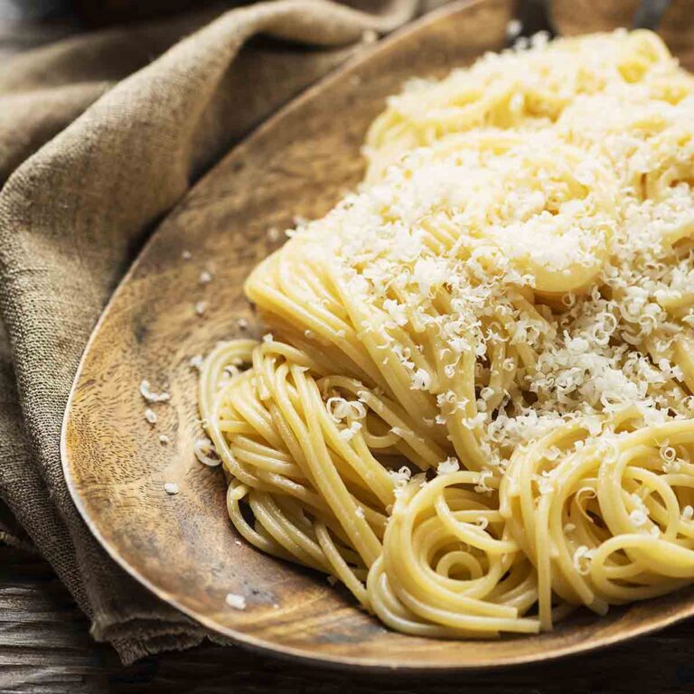 Pasta with Butter and Parmesan – Leite's Culinaria